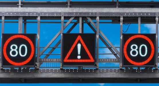 Signalisation LED autoroutière, panneau à message variable